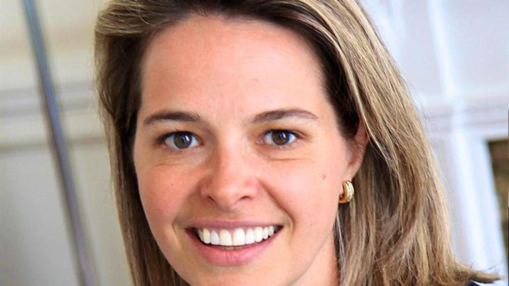 HR Magazine - Erin Meyer, professor, INSEAD HR Magazine - Erin Meyer, professor, INSEAD